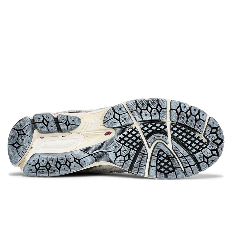 New Balance 2002R Protection Pack Rain Cloud M2002RDA S-56910 купити зі ...